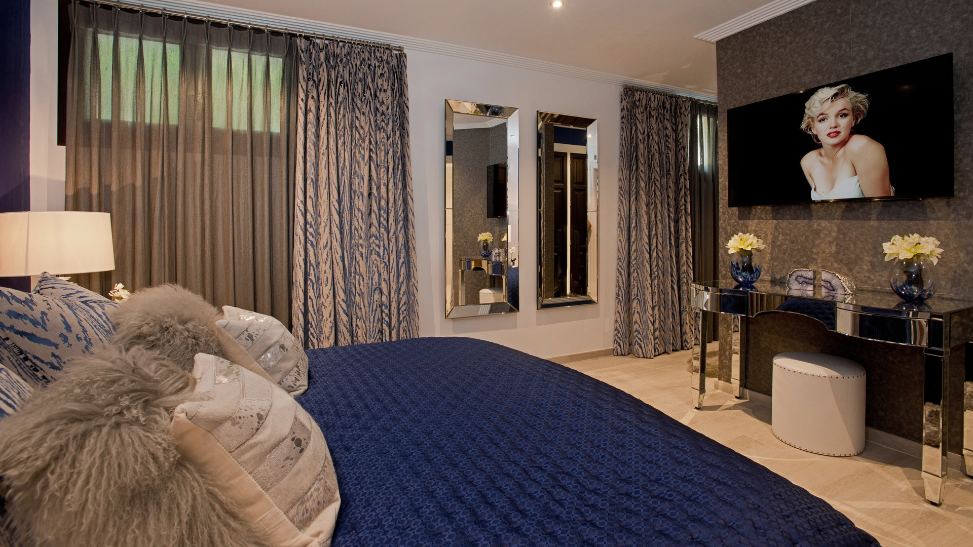 04-08_20558 - Ben Huckerby Design